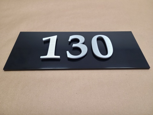 Storefront Retail | Toronto Signs | Custom Retail Sign | Signage